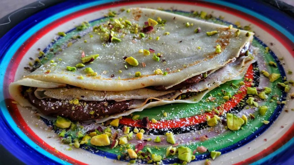 Crêpes alla Nutella e pistacchi: ricetta golosa